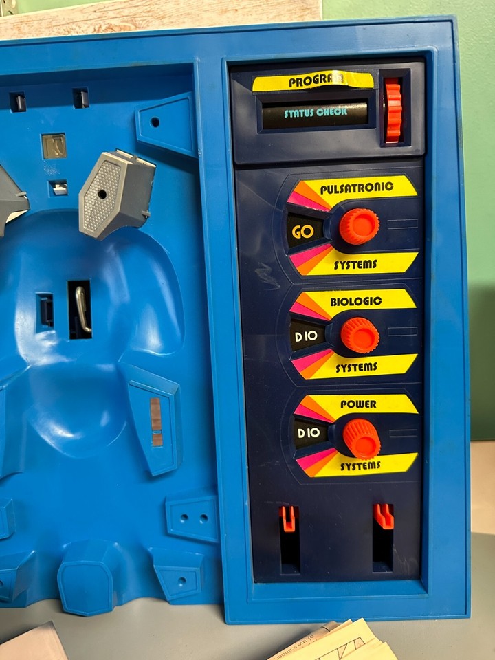 Vintage 1976 Mattel Pulsar The Ultimate Man Life Systems Center Playset ...