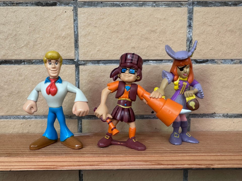 LOT 5PCS 2.5" Scooby Doo Pirate Crew Daphne Fred velma Shaggy Action ...