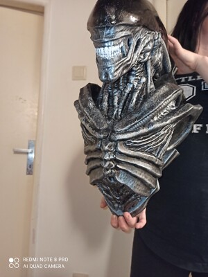 Xenomorph / Alien Bust Statue - mega size , wall mount ,the biggest on ...