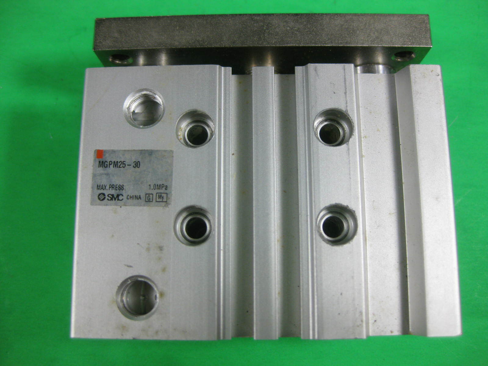 SMC Dual Rod Cylinder -- MGPM25-30 -- Used | eBay