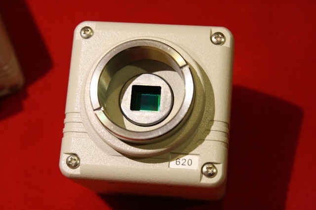 Sentech Stc-620cc Analog 2 1 Interlace CCD NTSC 30fps 1/2" Color Cased Camera for sale online | eBay