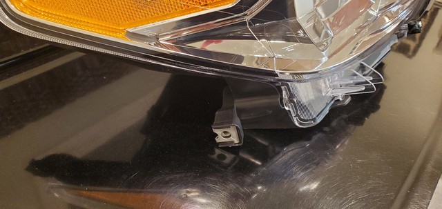 2015-2017 OEM Toyota Tacoma RH Passenger Side Headlight 8111004250 for ...