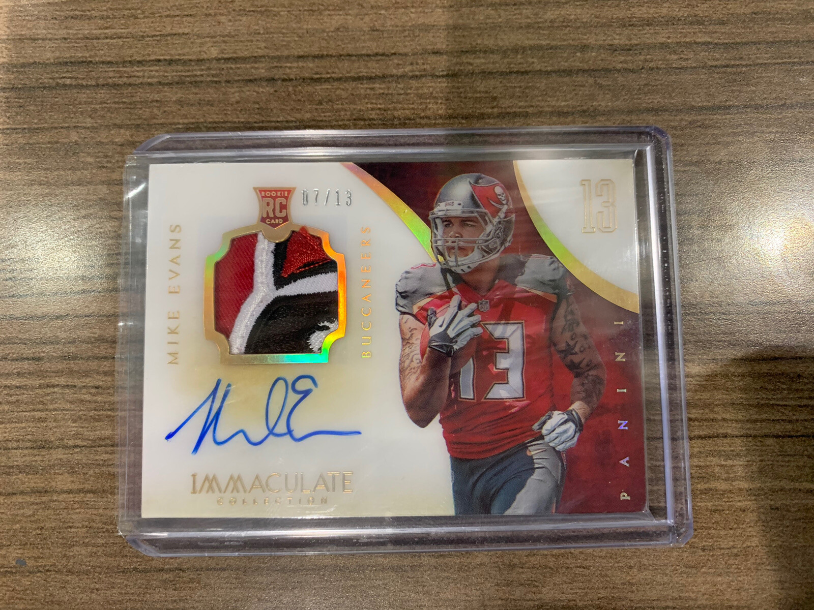 2014 PANINI IMMACULATE MIKE EVANS ROOKIE PATCH AUTO /13 LOGO #105 RPA ...