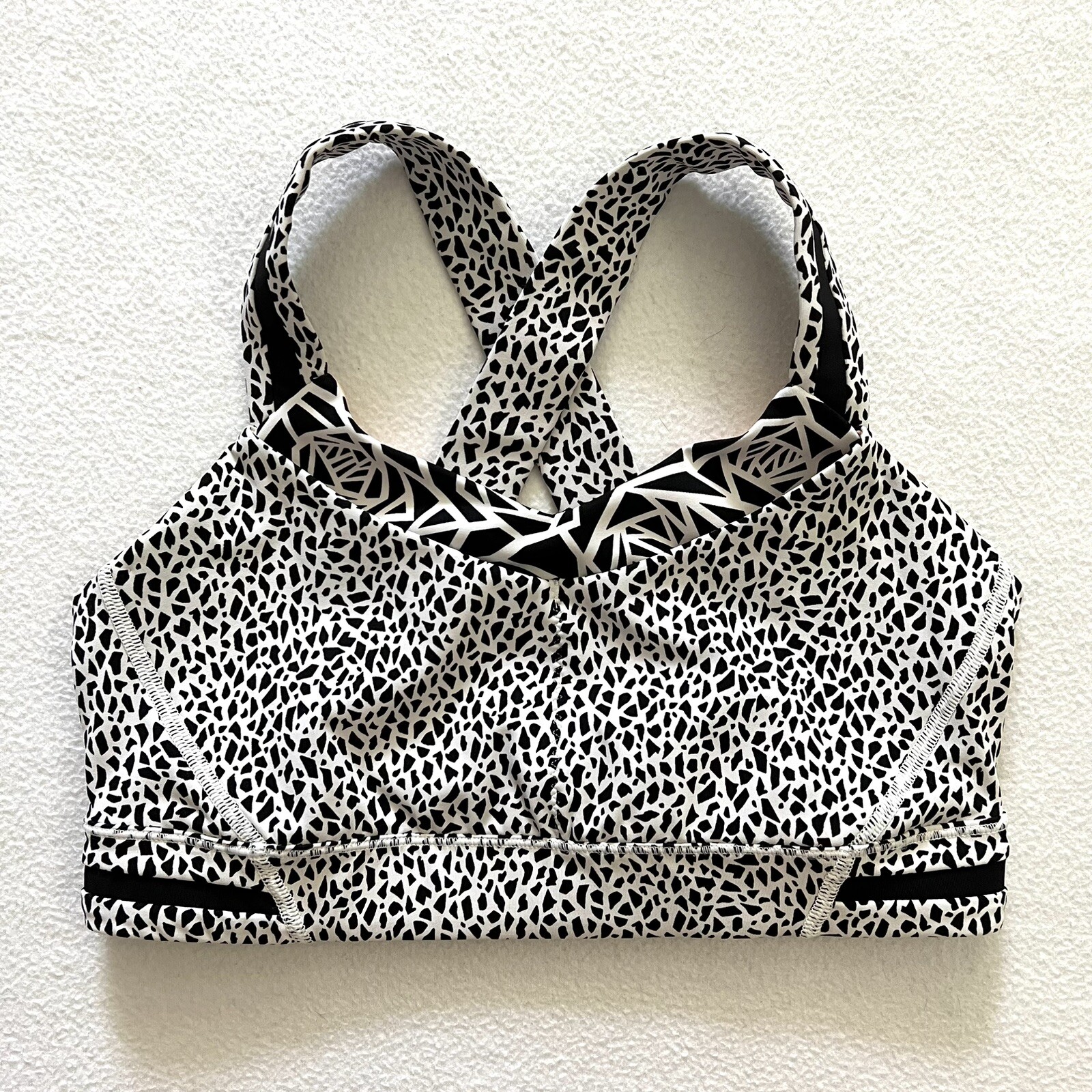 Lululemon Women Rack Pack Bra Miss Mosaic White Posey… - Gem