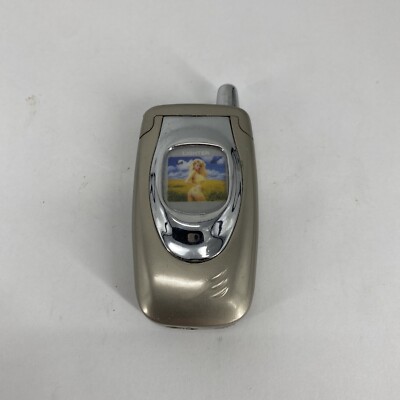 RARE Vintage Novelty Refillable Flip Cell Phone Lighter Pin-Up Girl ...