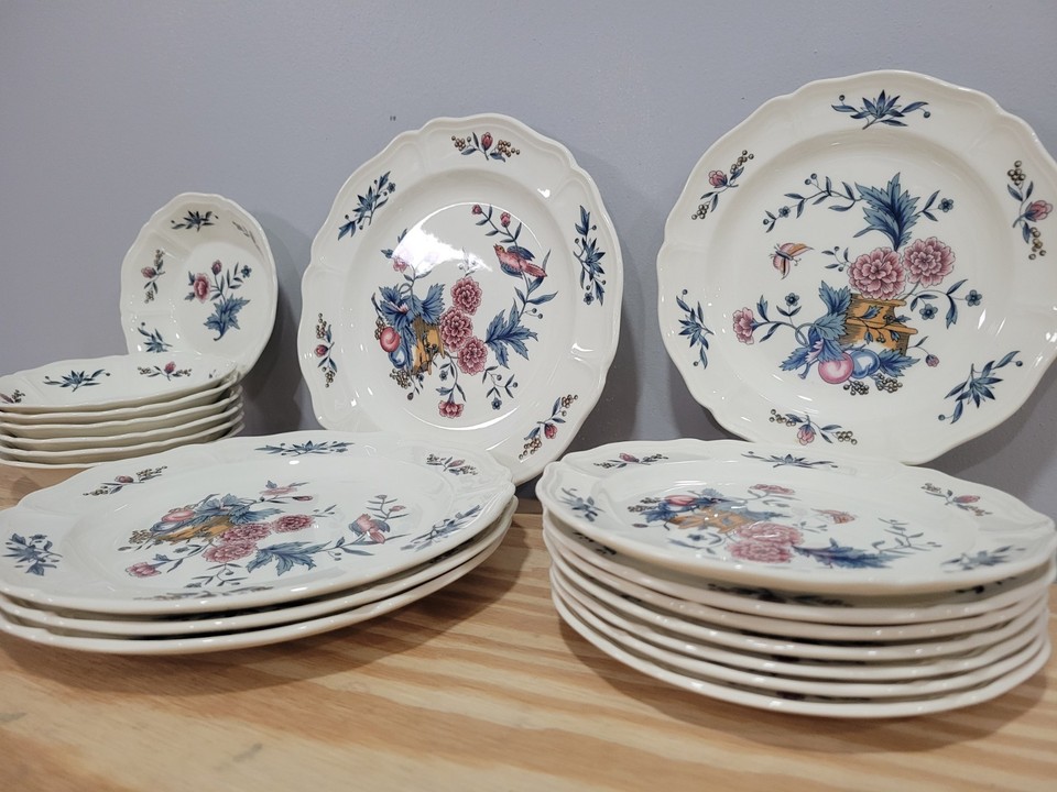 Wedgwood Williamsburg Potpourri Porcelain Dinnerware ---PICK--- | eBay