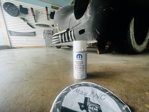 Jeep Dodge Chrysler PW7 BRIGHT WHITE TOUCH UP AEROSOL SPRAY PAINT OEM ...