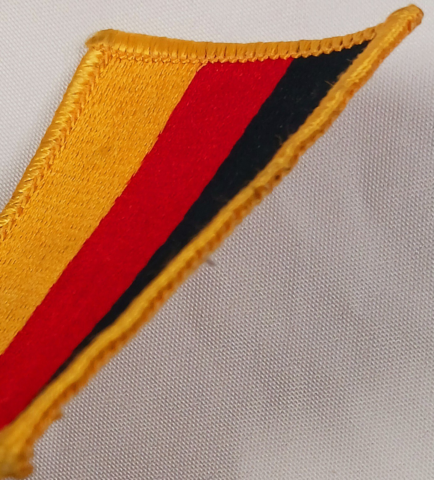 GERMAN GERMANY MILITARY FLAG UNIFORM SHOULDER PATCH 3.25" X 2" SEE PICS ...