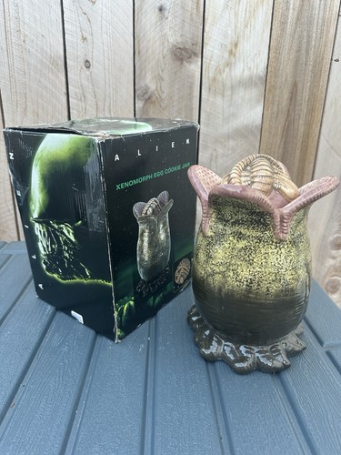 Alien Xenomorph Egg Facehugger Cookie Jar 10” Tall 2018 20th Century ...
