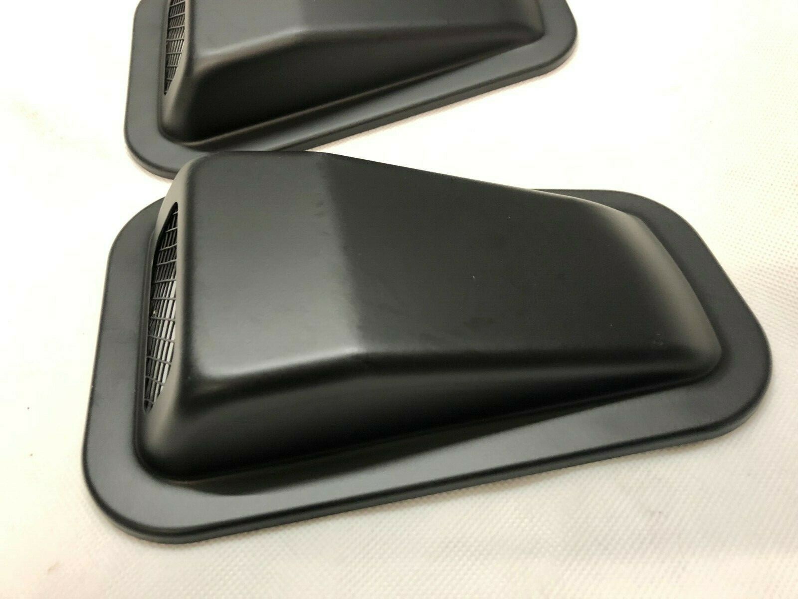 Land Rover Defender 90, 110 Black Metal Air Intake Wing Top Vent Scoops ...