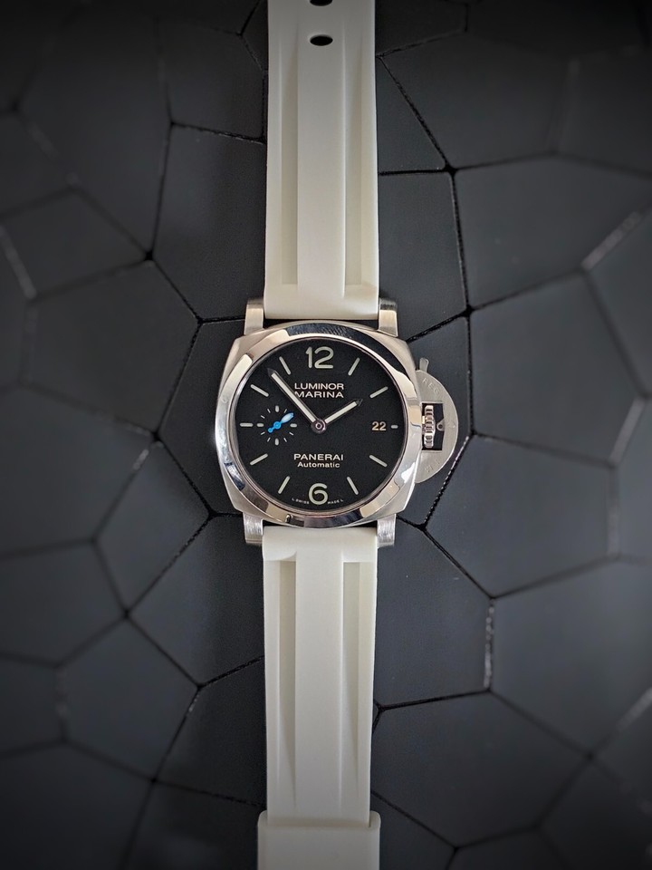 Panerai Luminor Steel Men's Black leather Watch - PAM01372 PAM1372 40mm ...