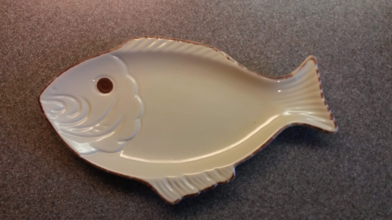CERAMIC POTTERY FISH SHAPED SPOON REST OR SOAP DISH | eBay