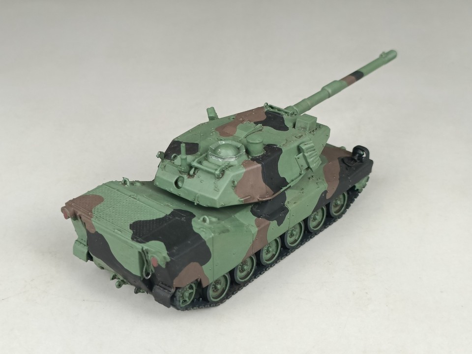 1/72 Built U.S M8 Buford AGS 120mm Turret Light Tank Model | eBay