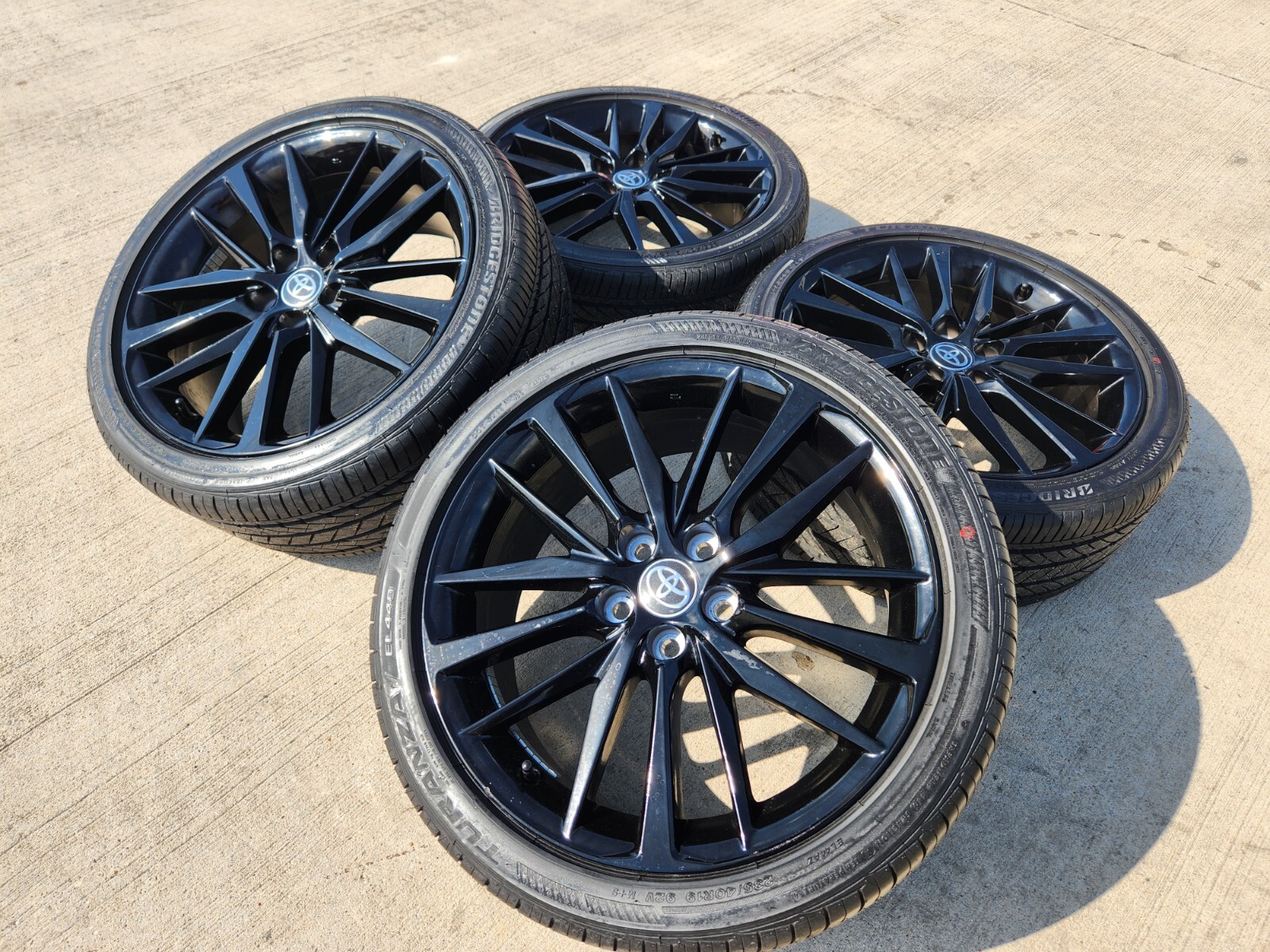 Toyota Camry 2022 Black Rims