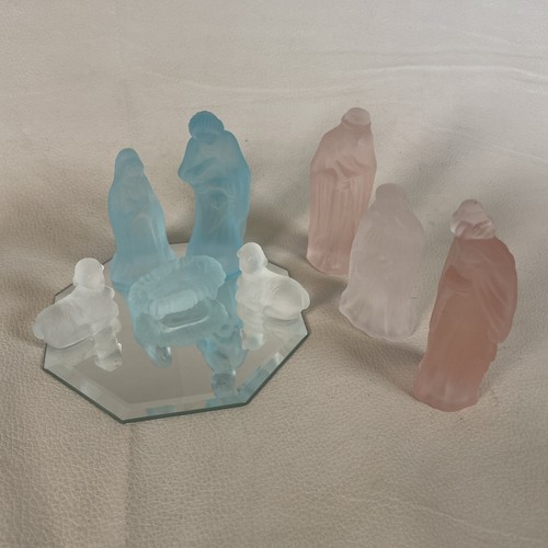 THE GLASS GALLERY CRYSTAL COLLECTION 8 Pc The Nativity Scene | eBay