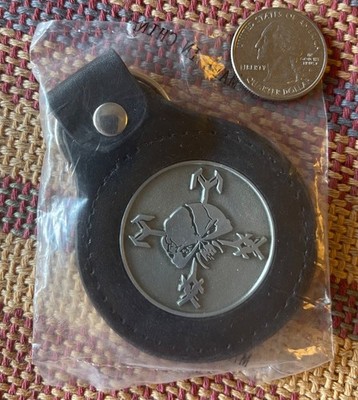 IRON MAIDEN - NEW & Sealed - Final Frontier - Metal & Leather Keychain ...