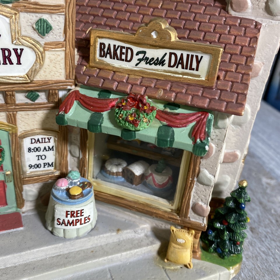 Lemax Signature Collection Two Sisters Gourmet Bakery 2012 Christmas ...