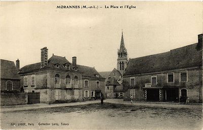 CPA MORANNES - La Place et l'Église (296840) | eBay