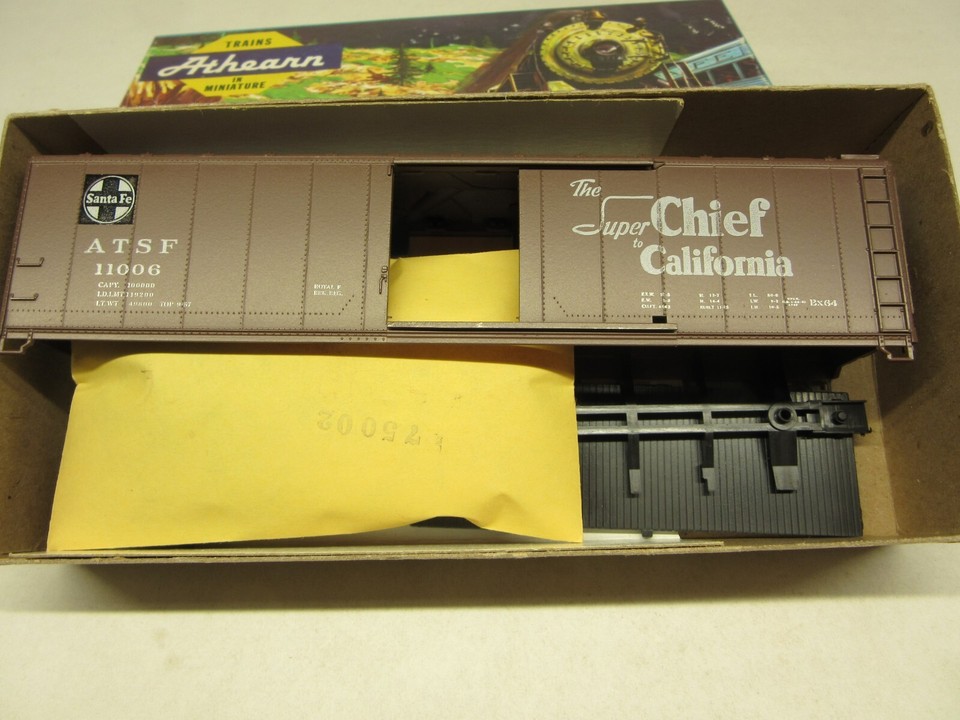 HO Athearn, #5051, 50' S/DR Box Car, ATSF Super Chief, NOS | eBay