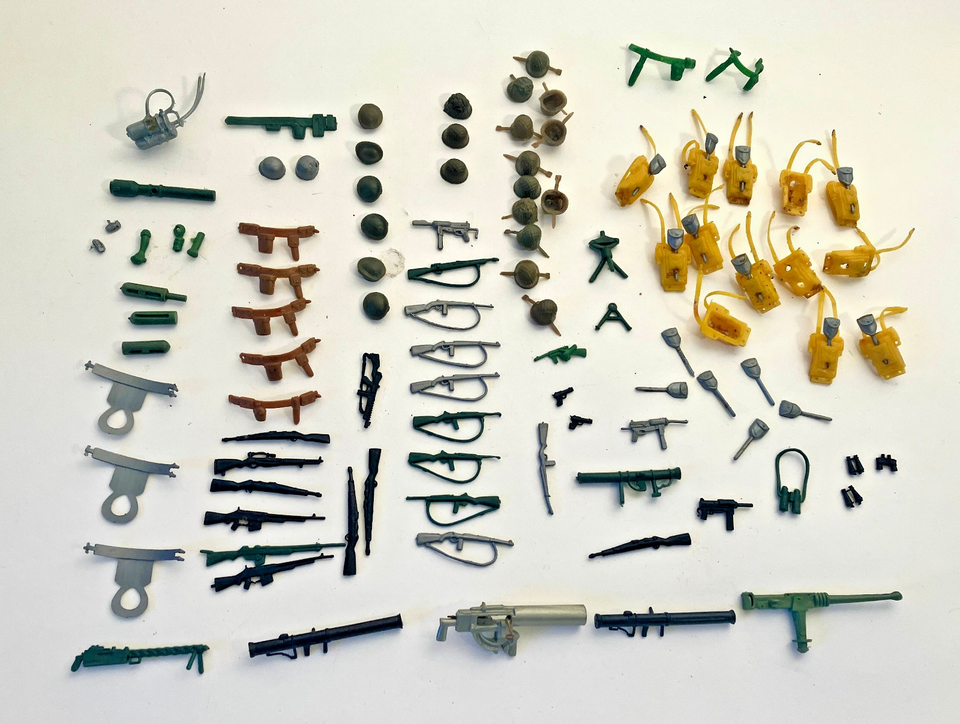 VINTAGE 1960's Army Men WEAPONS ASSORTMENT for Ideal 1965 Hong Kong ...