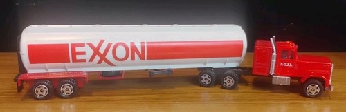 Ertl 1:24 Exxon International Tanker Truck Diecast Hood Opens | eBay