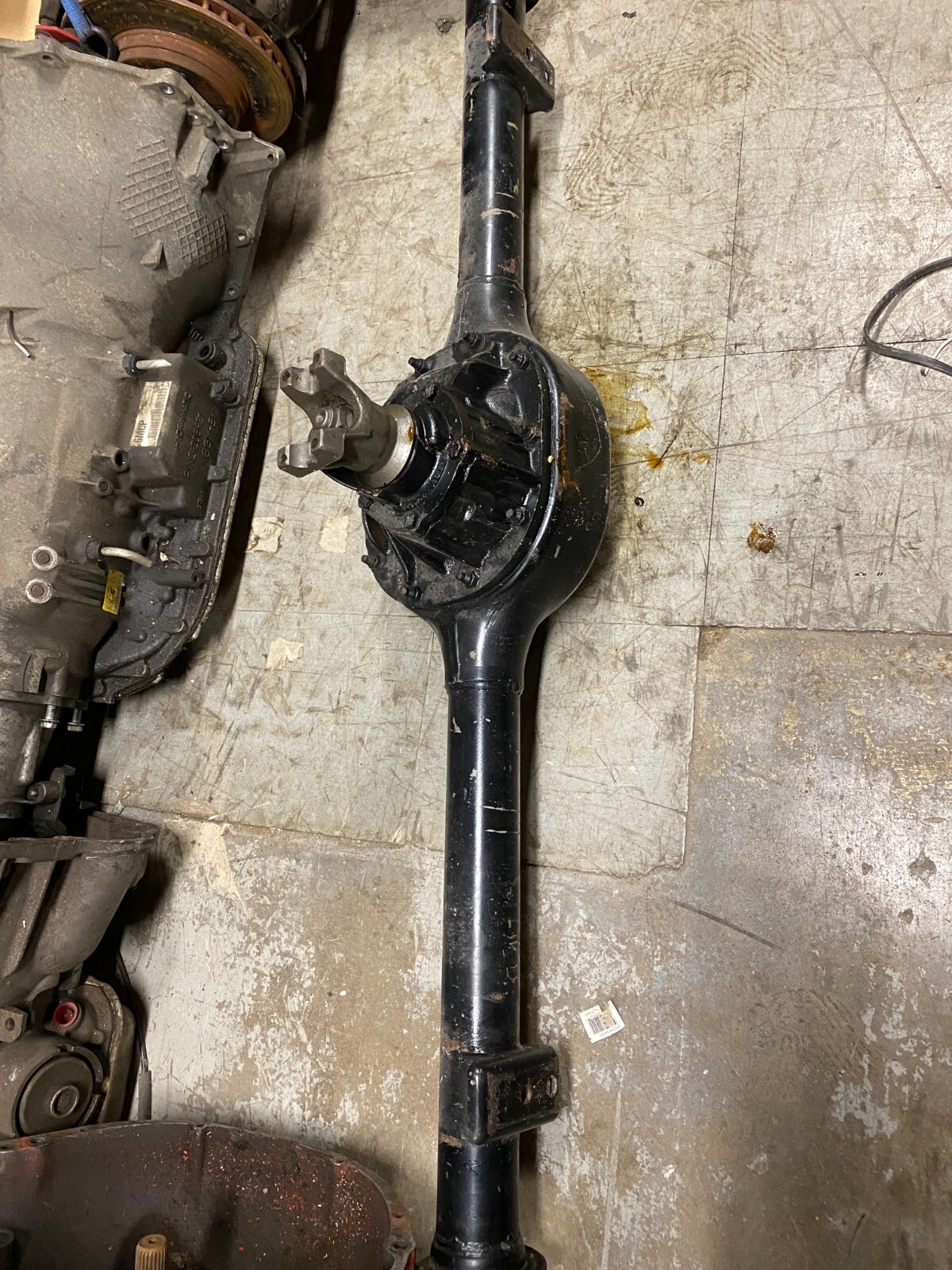 Ford 8 inch rear end with original center section | eBay