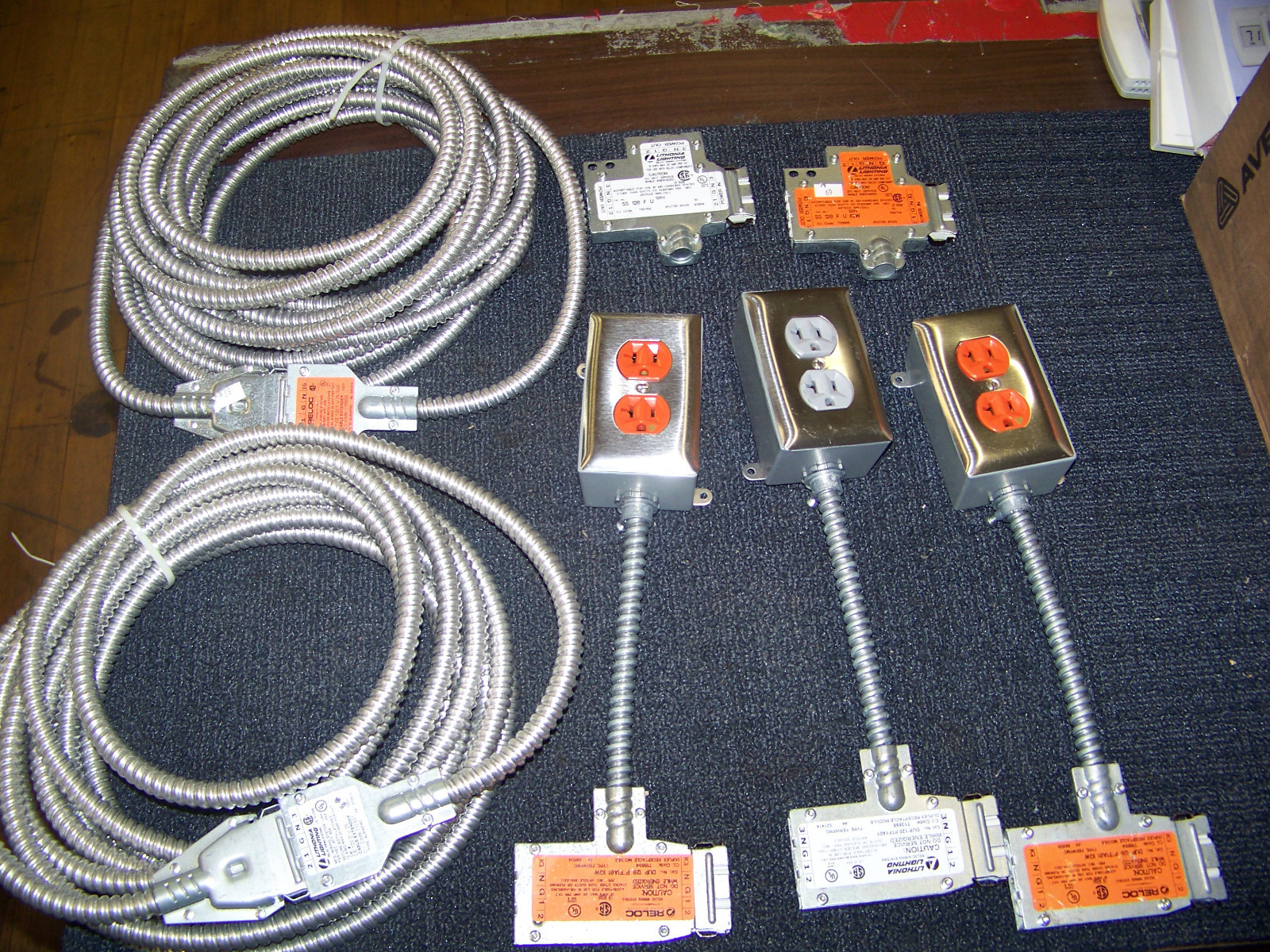 Lithonia Lighting Wiring System and Parts 7 pieces | eBay