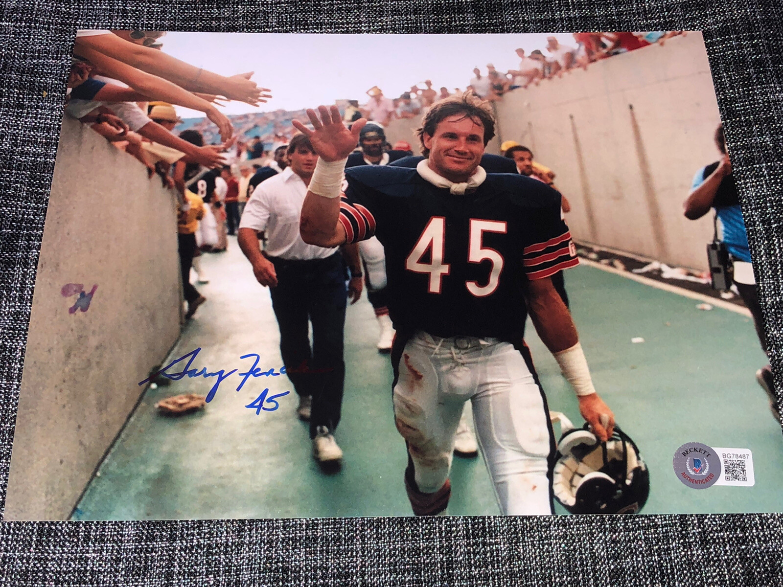 GARY FENCIK SIGNED AUTOGRAPH 8X10 PHOTO CHICAGO BEARS NFL BECKETT BAS ...