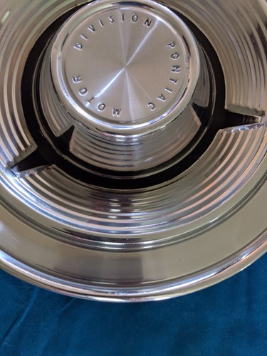 1962 Pontiac Bonneville Hubcap 14” | eBay