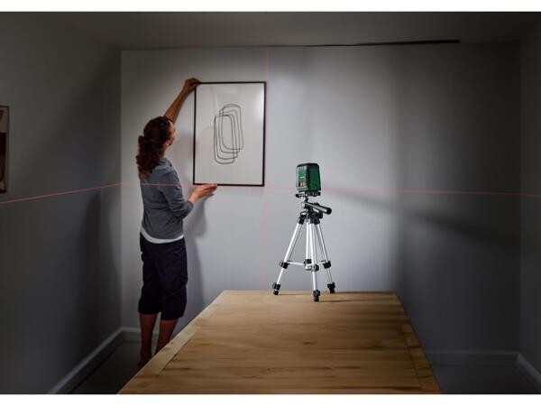 Parkside Self-Levelling Cross Line Laser Level With Tripod Stand ...