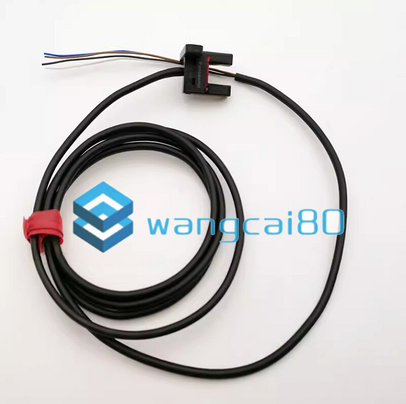 1PCS New PM-F25-P Photoelectric Sensor Switch 5V DC~24VDC | eBay