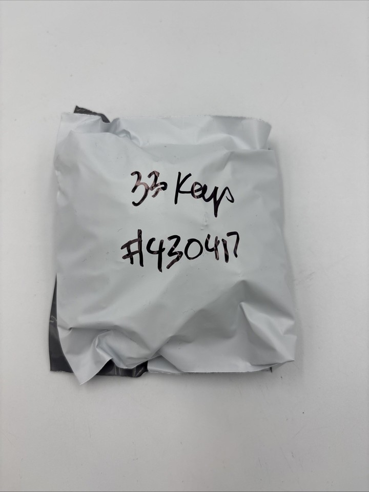 Vintage Keys , All Random Lot Of 33 As Shown #430417 | eBay