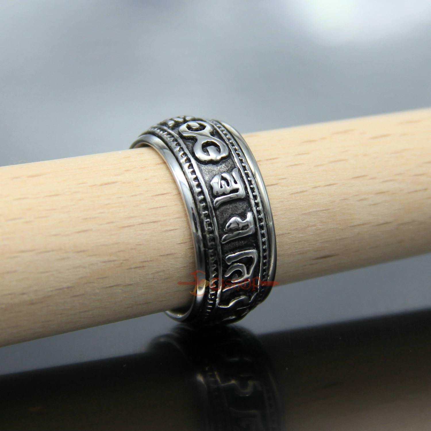 Retro Spinning Tibetan Carved Stainless Steel OM Mani Padme Hum Amulet ...