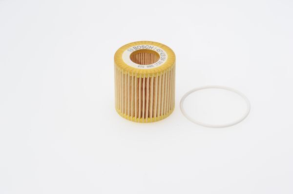 Oil Filter Fits SKODA FABIA 6y 1.2 01 to 07 Bosch 03d198819 03d198819c ...
