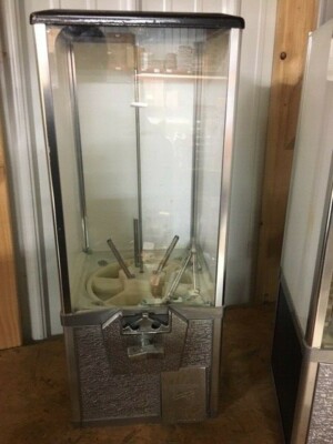 50 Cent Black Northwestern 2" capsule toy bulk vending machine 2 inch ...