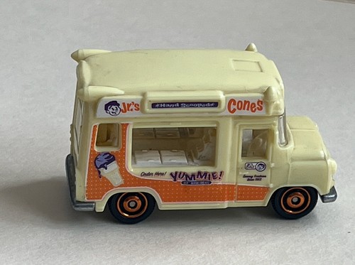 🔥MATCHBOX Ice Cream Van Yellow Food Truck Metal Diecast 2018 Mattel ...