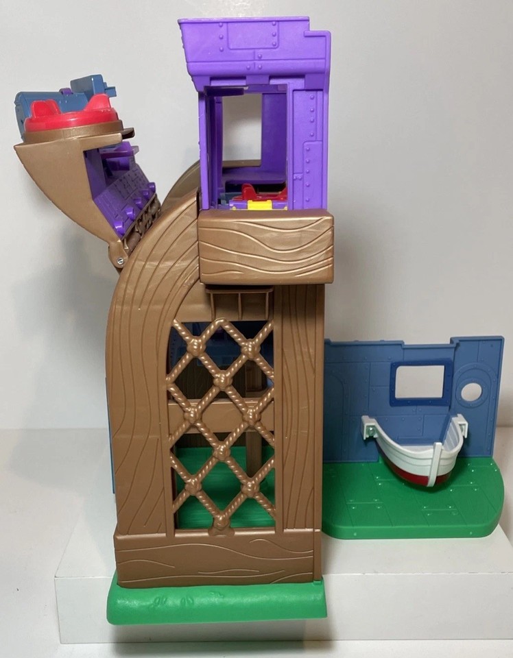 Imaginext SpongeBob SquarePants Krusty Krab Kastle & Fry Cook SpongeBob ...