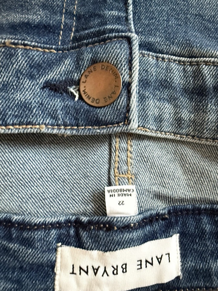 Lane Bryant Mid Rise Stretch Signature Fit Flare Jeans Women's Plus ...