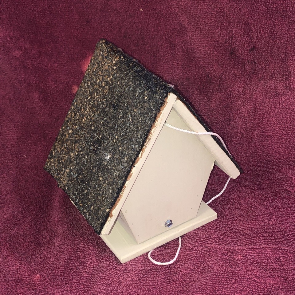 New hand crafted Tan Wood wren/chickadee bird house great gift for Mom ...