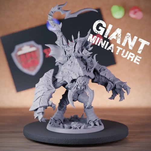 Colossus Mind Flayer Miniature Illithid Dungeons and Dragons Mini DnD ...