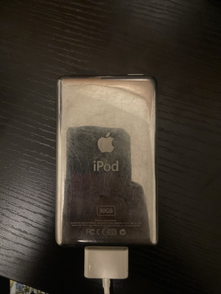 Apple iPod Classic 5th Gen. 30GB - White (MA002LL/A) Jailbroken With ...