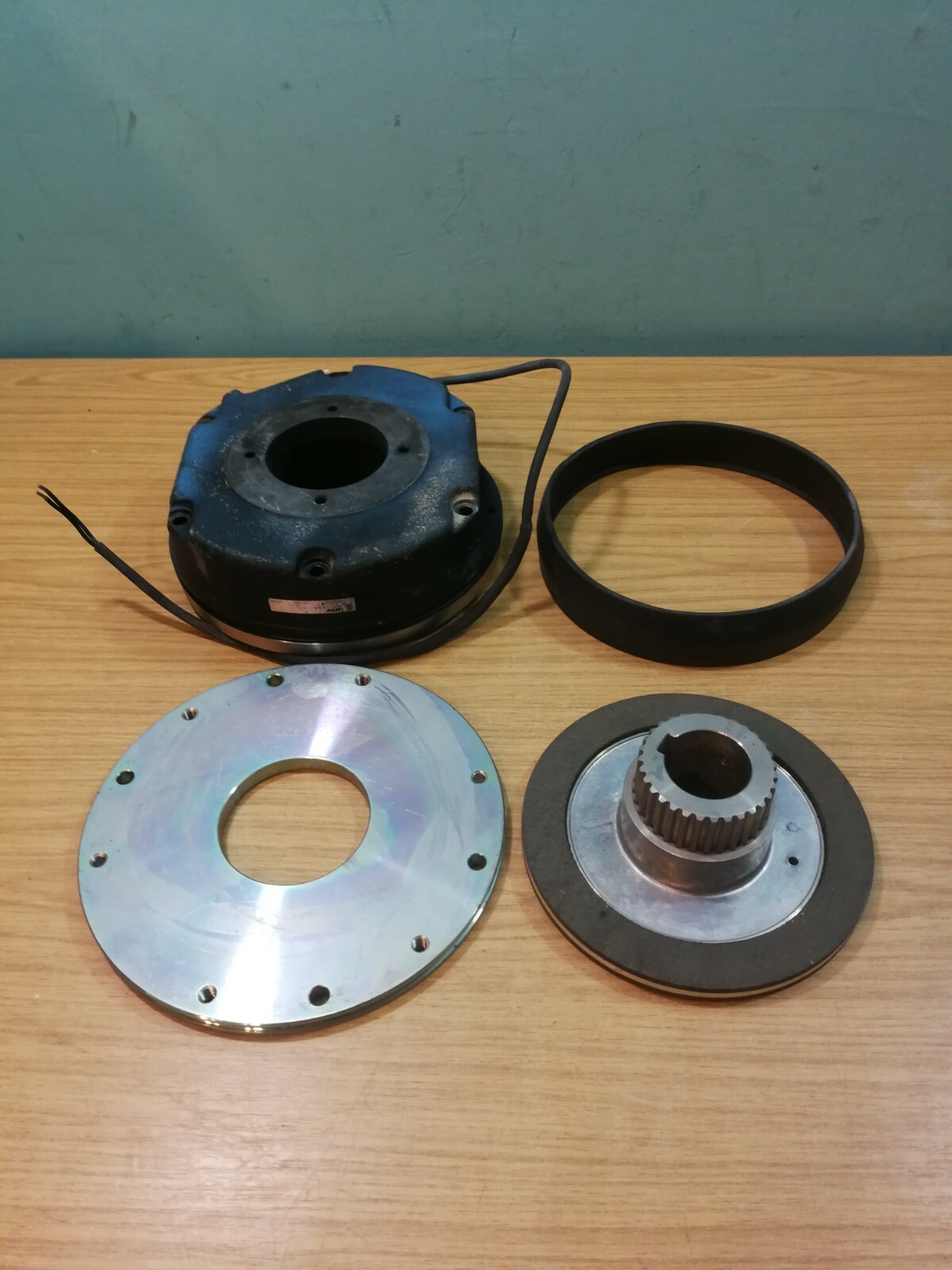Lenze Intorq BFK458 -24N Brake Assembly 520230 Type N Size 18 150Nm ...