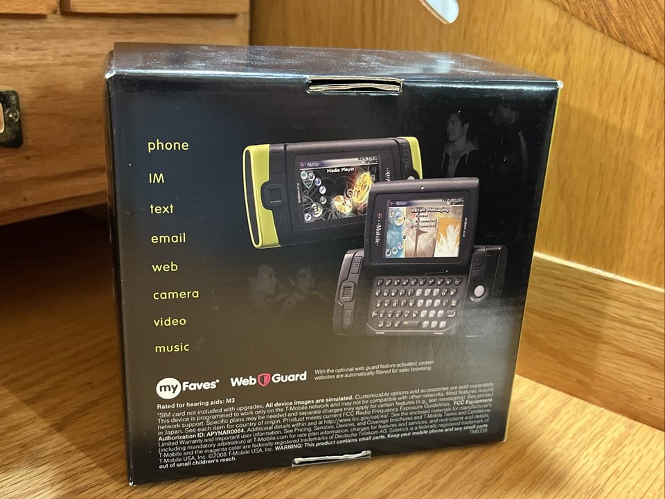 Rare 2008 Green T-Mobile Sidekick PV210 Original Box, Manual & Inserts ...