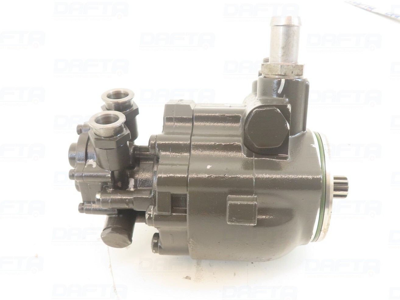 2018 DAF XF 106 E6 , 2042155 Power Steering Pump + Fuel Pump 7018955161 ...
