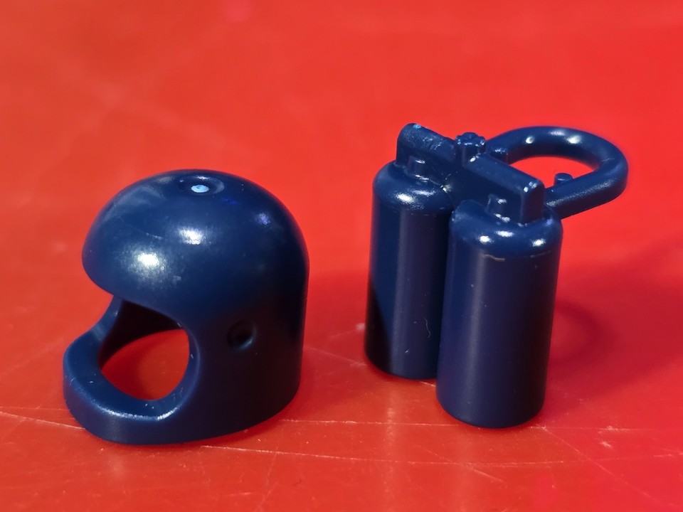 Lego Helmet + Oxygen Air Tanks Set Dark Earth Blue Astronaut Classic ...