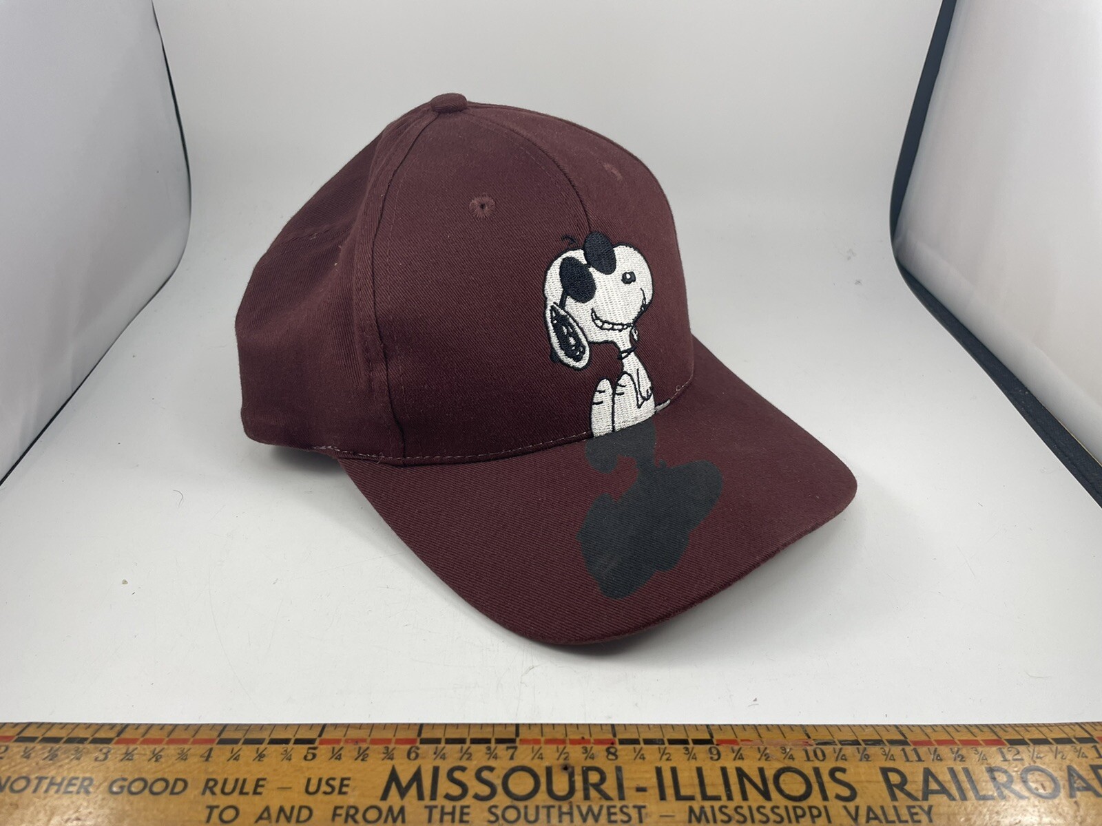 Snoopy Joe Cool Ball Cap Head Start Shadow Snapback H… - Gem