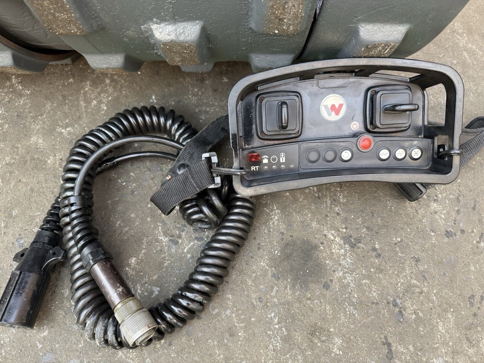 2017 Wacker Neuson RTSC3 Remote Controlled Trench Compactor Roller ...