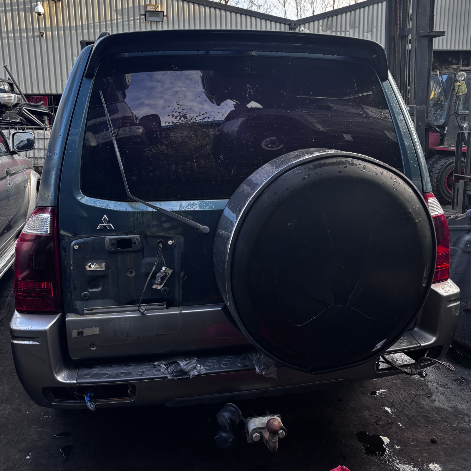 MITSUBISHI SHOGUN MK3 3.2 2004 BREAKING FOR 1 X WHEEL NUT | eBay UK