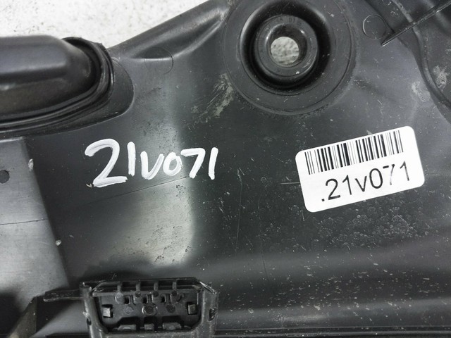 MERCEDES Mercedes-Benz Oem-cowl Panel Windshield Wiper Motor Cover ...