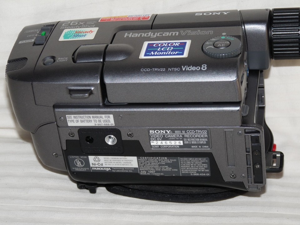 READ DESCRIPTION Sony CCD-TRV22 8mm Video8 Camcorder Camera VCR Player ...